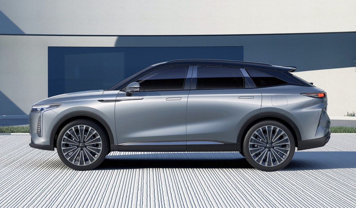 Omoda 9 Super Hybrid: z kim rywalizuje? | OTOMOTO News