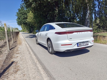 Bestune B70: test rywala Skody Superb | OTOMOTO News